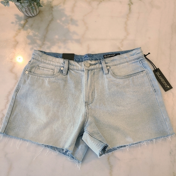 Blank NYC | Shorts | Blank Nyc The Fulton Light Wash Jean Shorts | Poshmark
